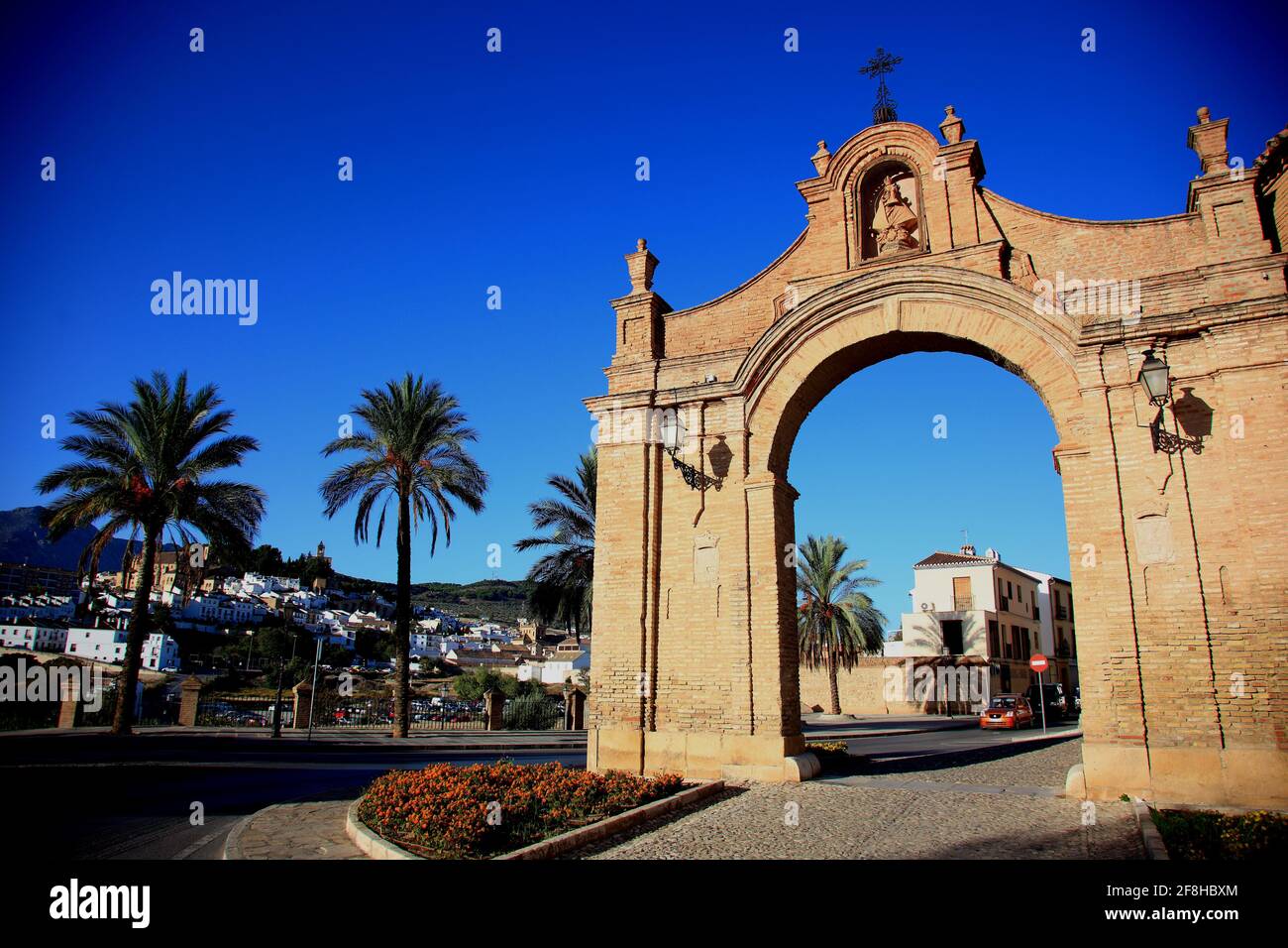 Medieval archway hi-res stock photography and images - Alamy