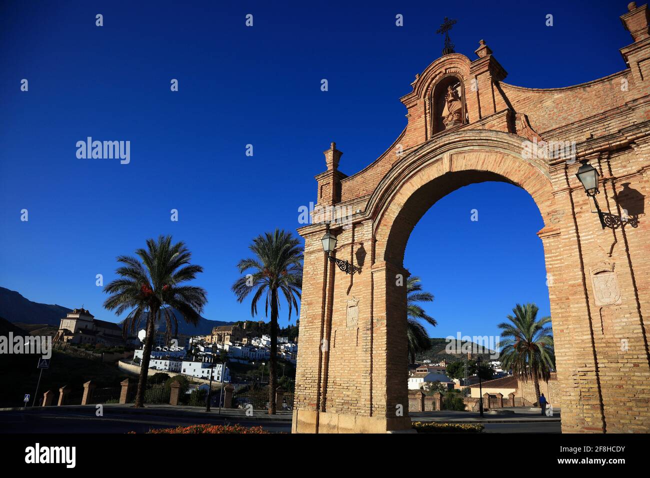 Medieval archway hi-res stock photography and images - Alamy