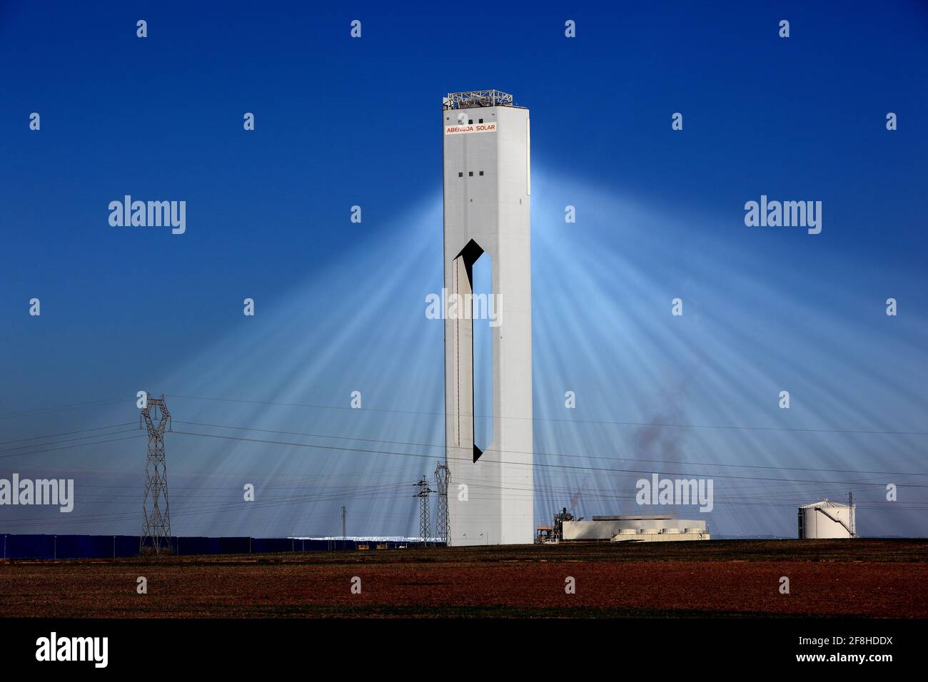 PS10 Solar Power Plant, Planta Solar 10, is the world's first ...