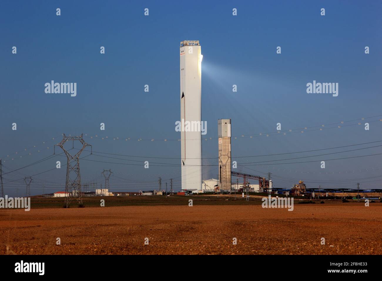 PS10 Solar Power Plant, Planta Solar 10, is the world's first ...