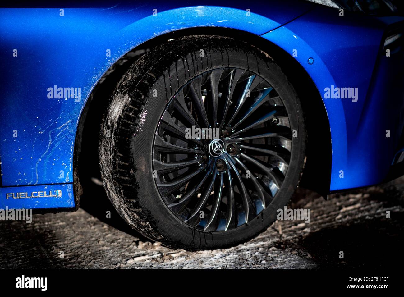 Hydrogen fuel cell vehicle hi-res stock photography and images - Alamy