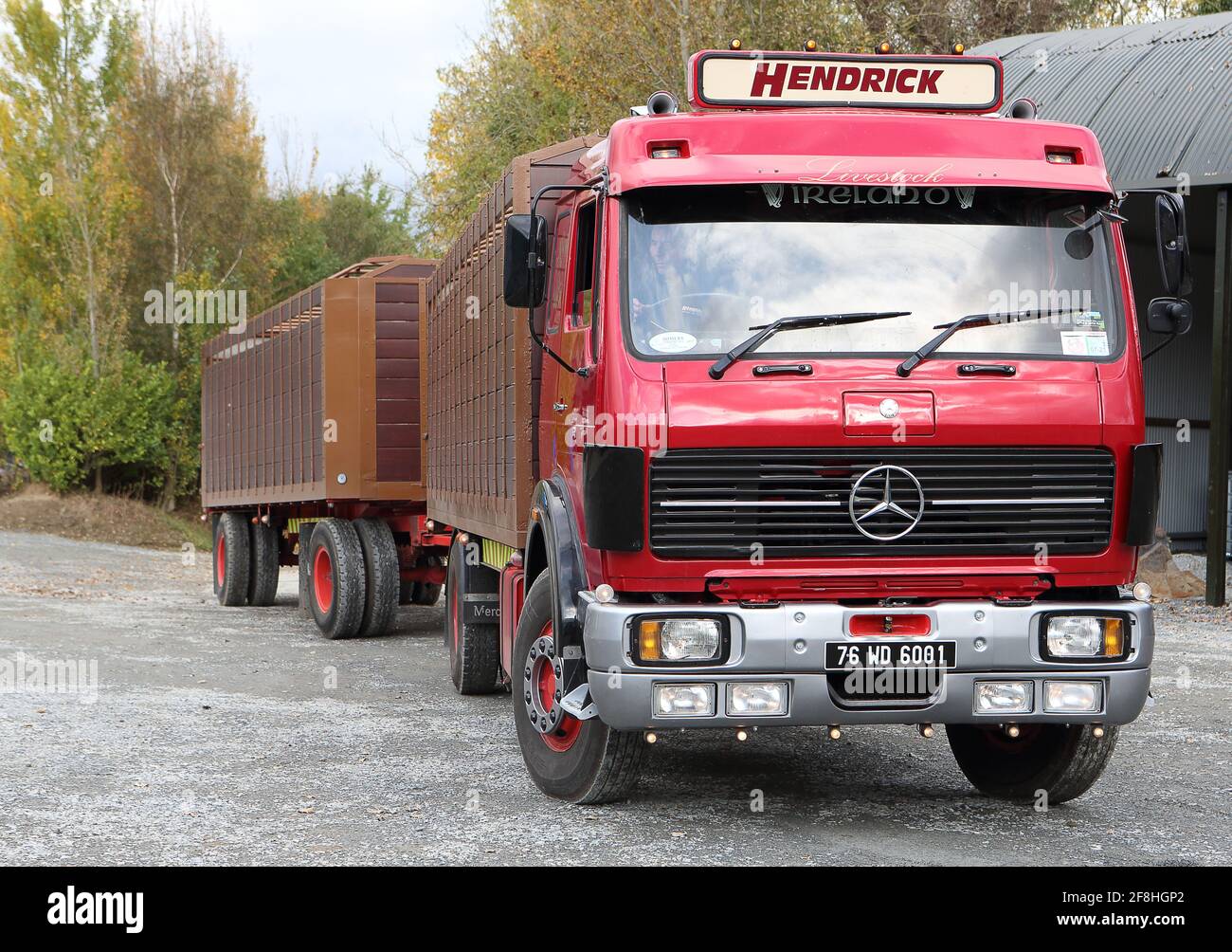 Lorry side view model hi-res stock photography and images - Alamy