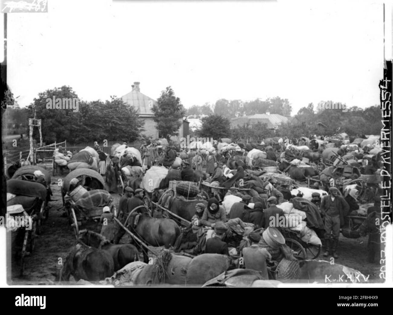 Refugees in Kowel Russia, Volhynia; Photographer: War Measurement 4 ...