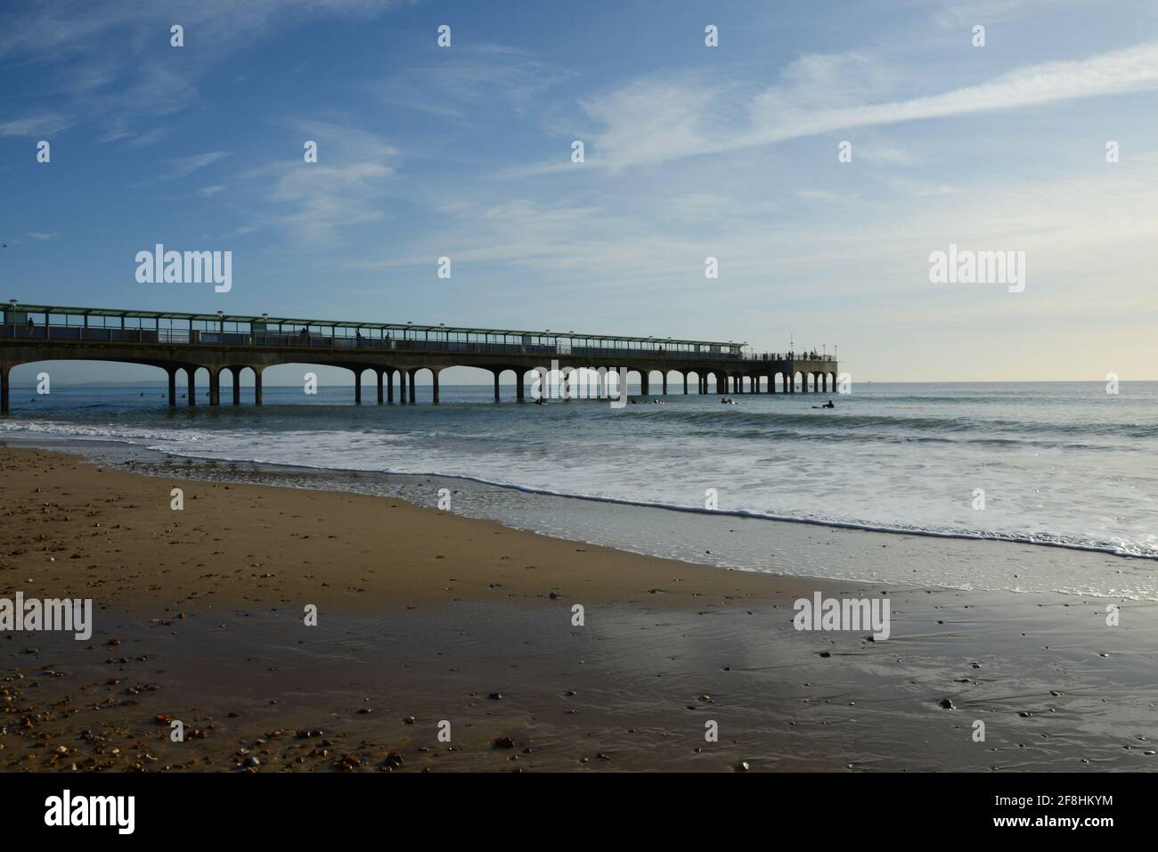 Surf reef boscombe hi-res stock photography and images - Alamy