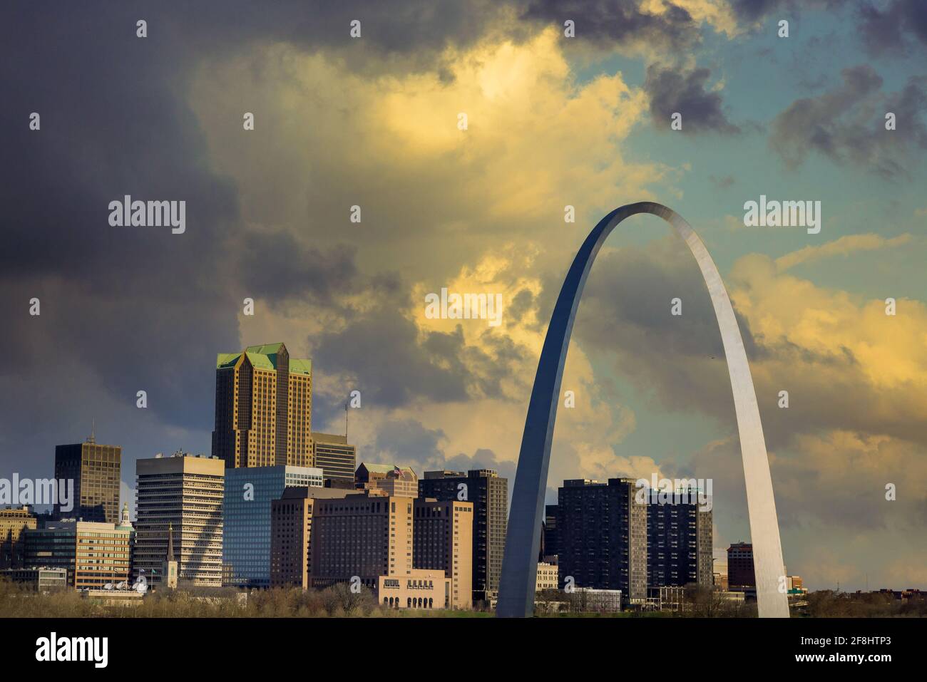 Sunset time on Indianapolis skyline and the panoramic at twilight Stock ...