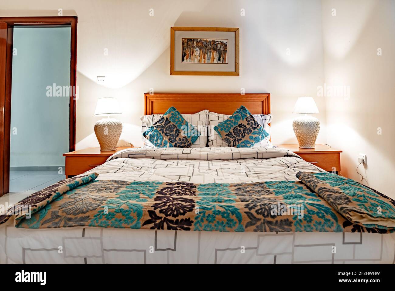 Traditional luxury interior hi-res stock photography and images - Alamy