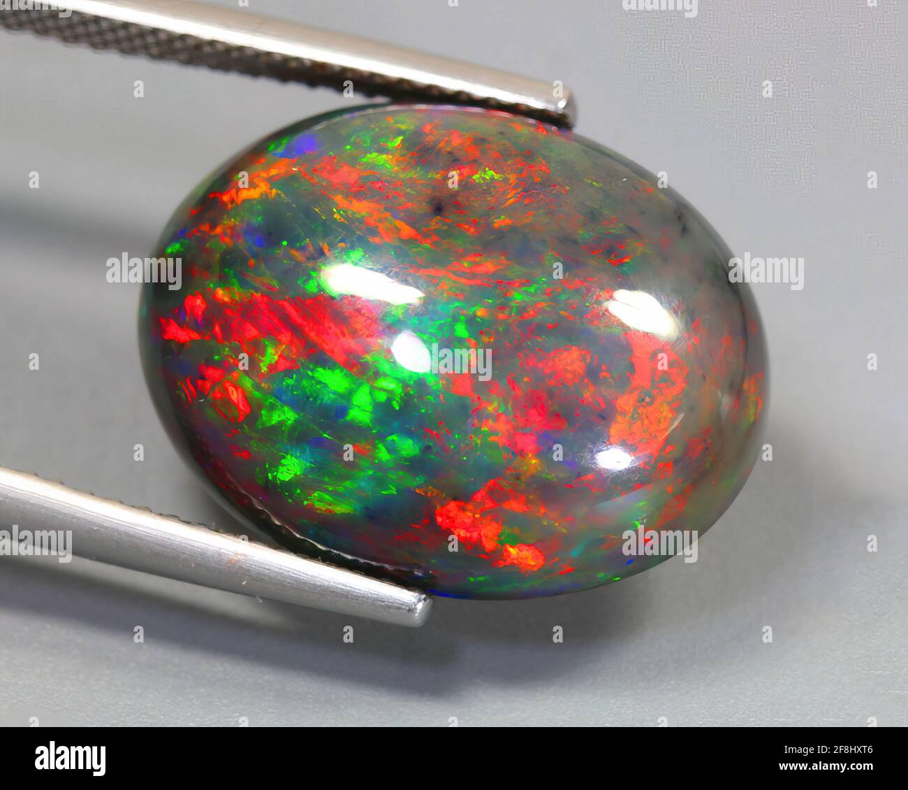 Black opal hi-res stock photography and images - Alamy
