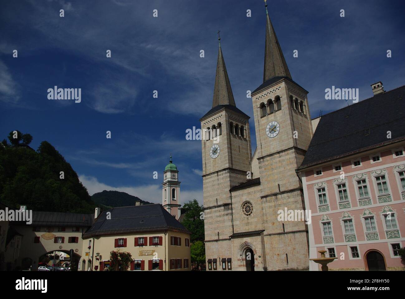 The Royal Palace and the Collegiate Church of St Peter and St Paul ...