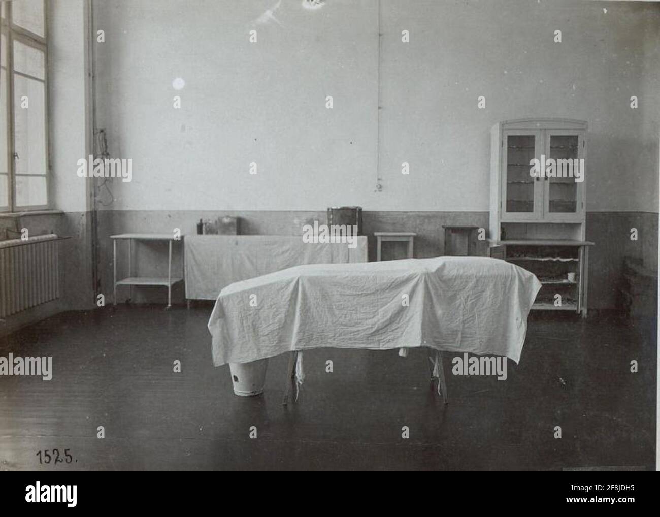 Reserve Hospital Jägerndorf. Aseptic surgical room Stock Photo - Alamy
