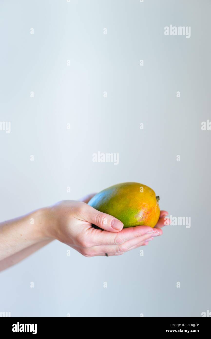 Mango girl hi-res stock photography and images - Alamy