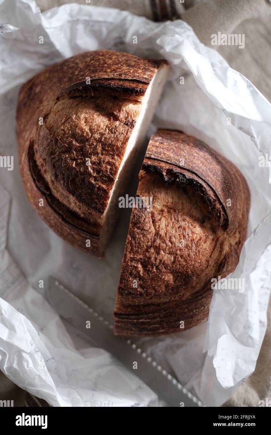 Handcrafted cake hi-res stock photography and images - Alamy