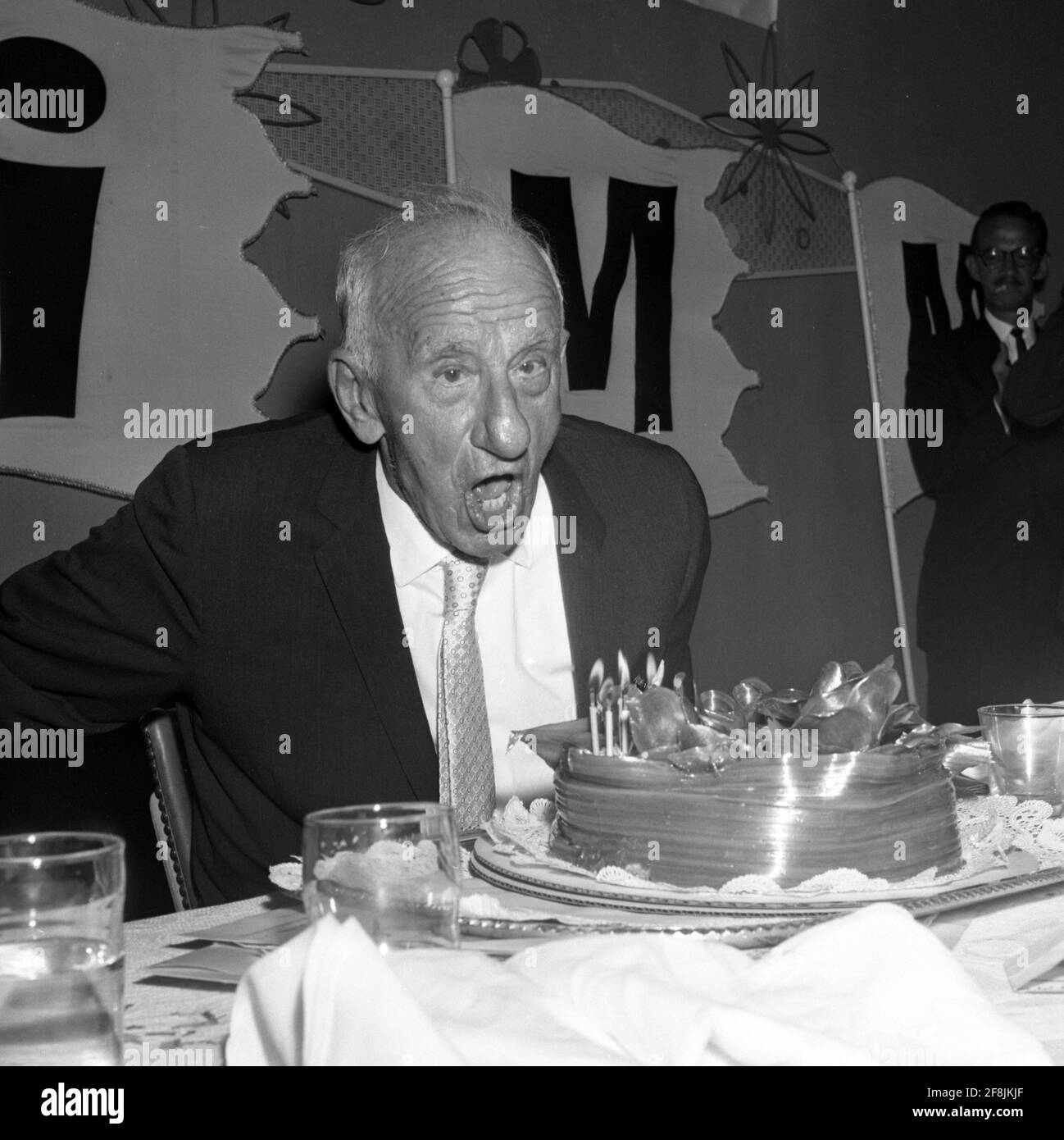 Jimmy Durante Circa 1970's Credit: Ralph Dominguez/MediaPunch Stock ...