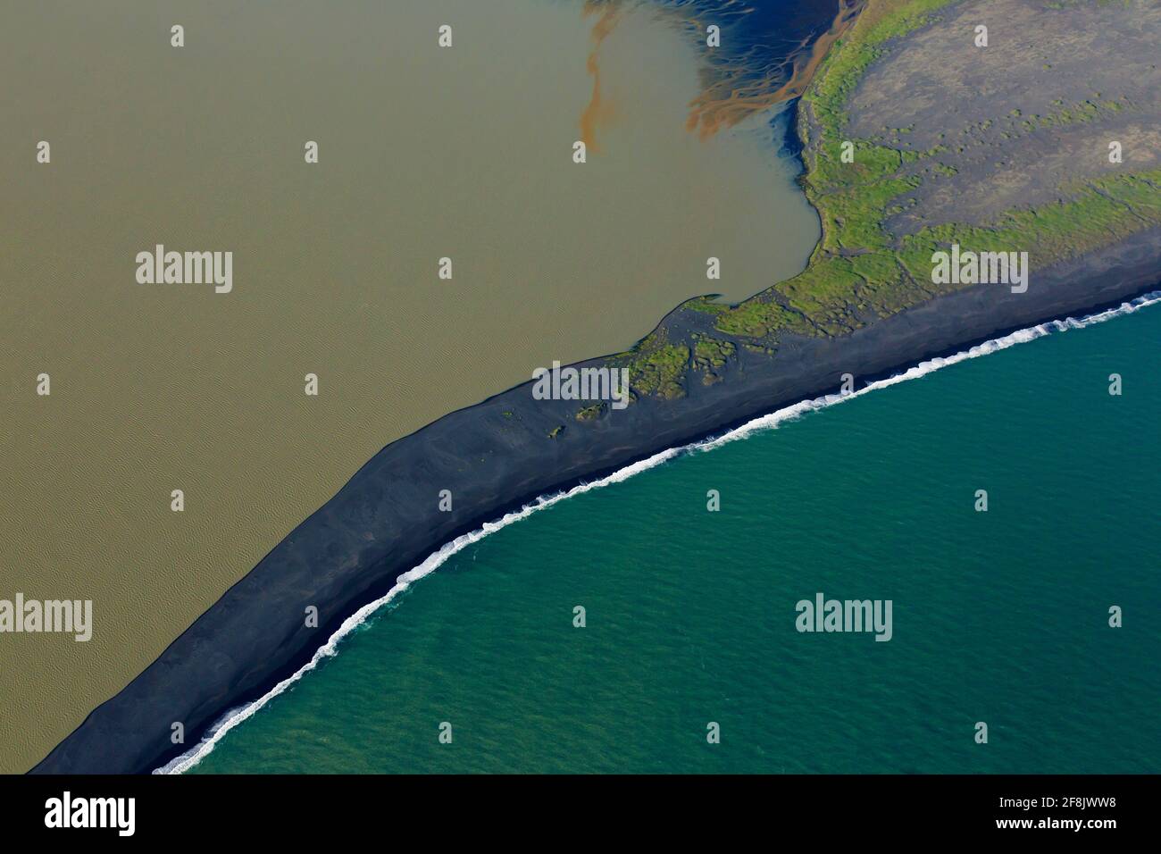 Black sediment hi-res stock photography and images - Alamy