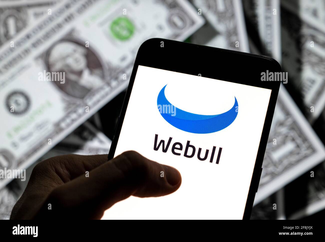 Webull logo hi-res stock photography and images - Alamy