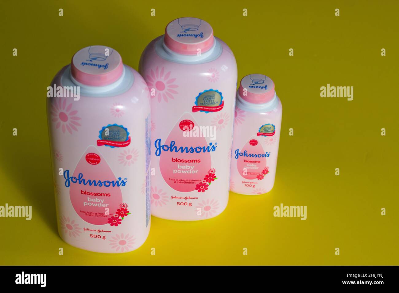 Johnson's baby logo hi-res stock photography and images - Alamy