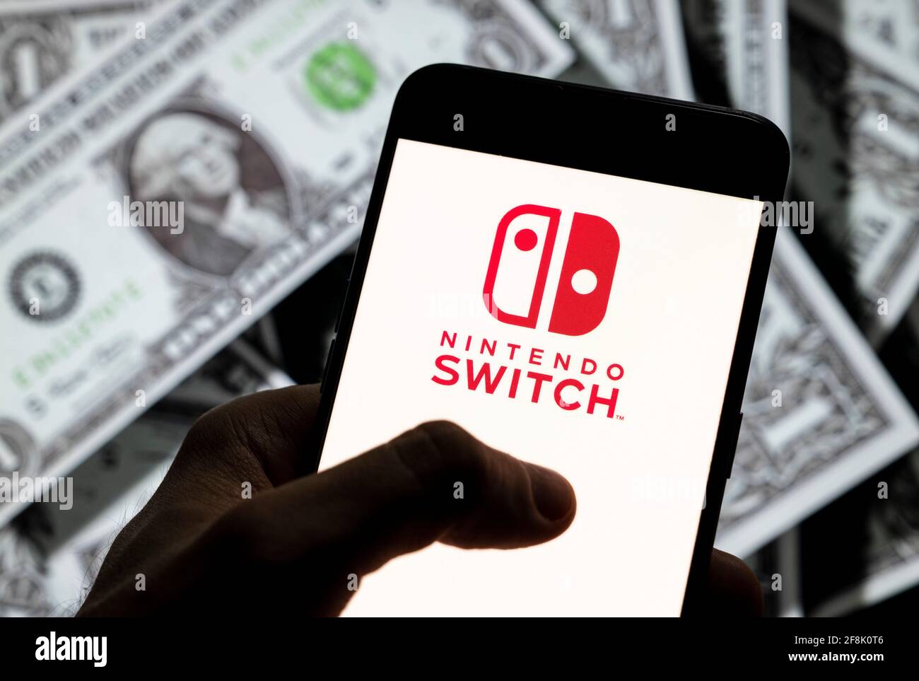 Nintendo gaming logo hi-res stock photography and images - Alamy