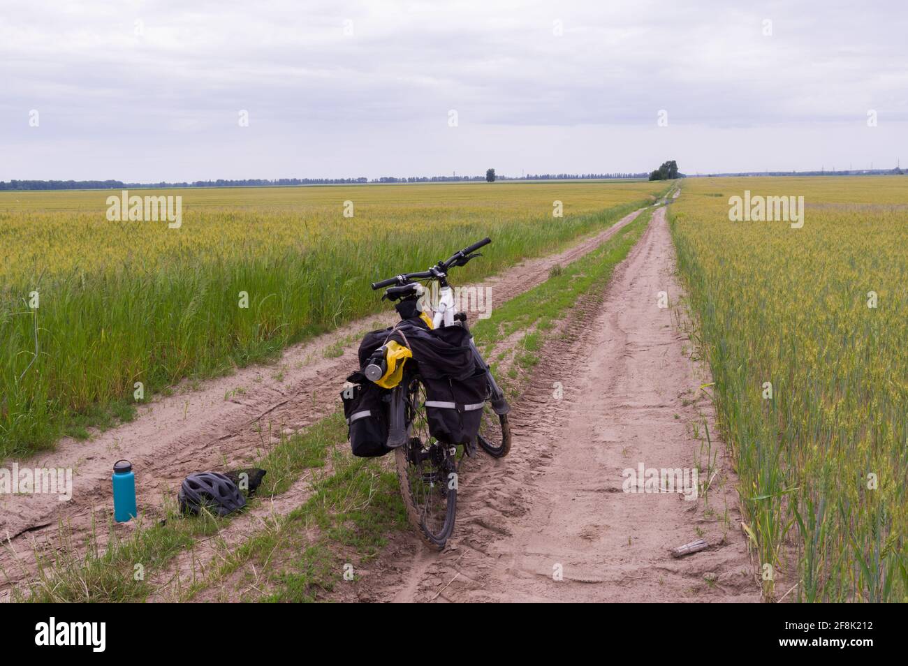 Bikepacking route hi-res stock photography and images - Alamy