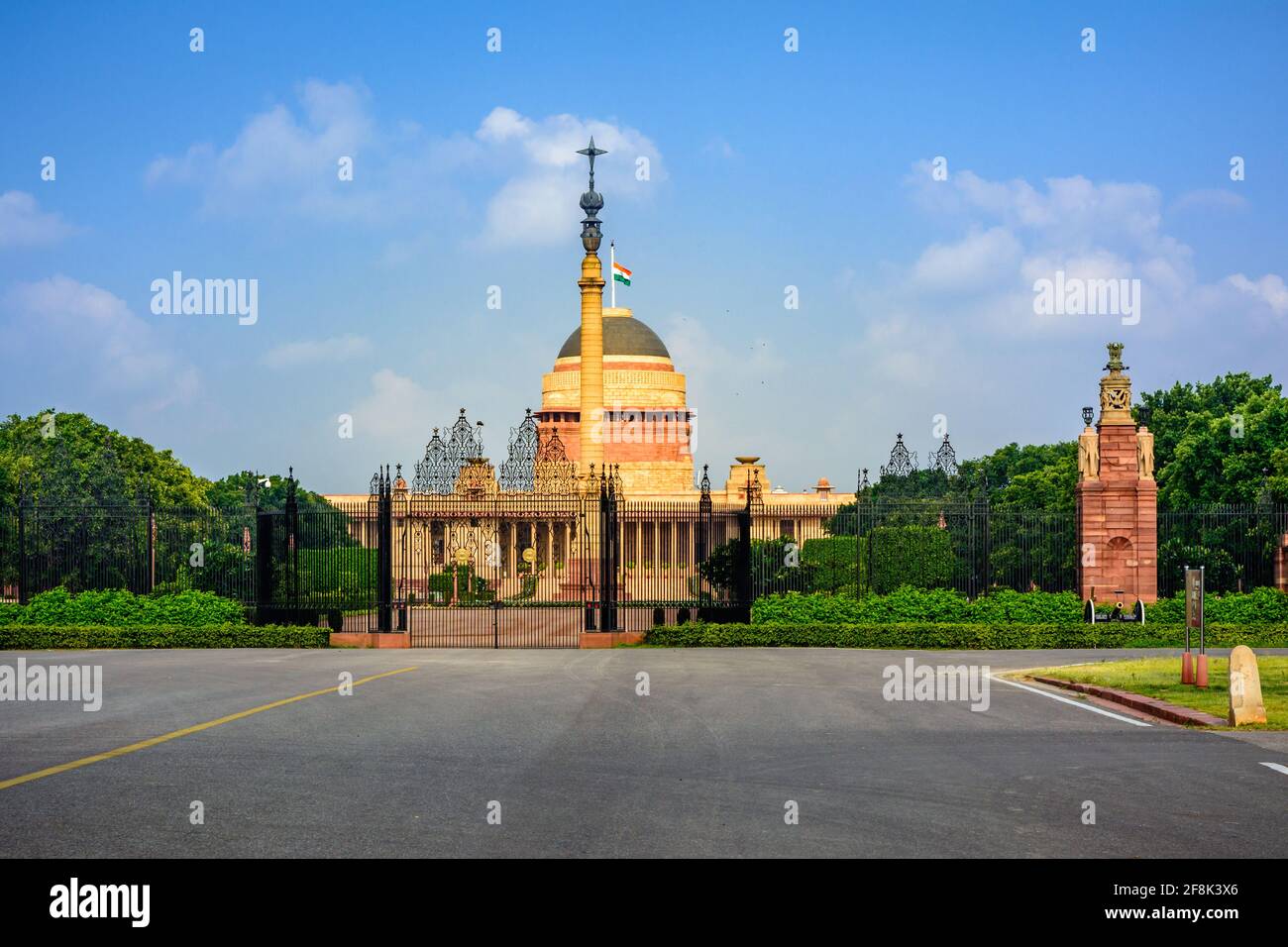 The Rashtrapati Bhavan "Presidential Residence" previously "Viceroy's ...