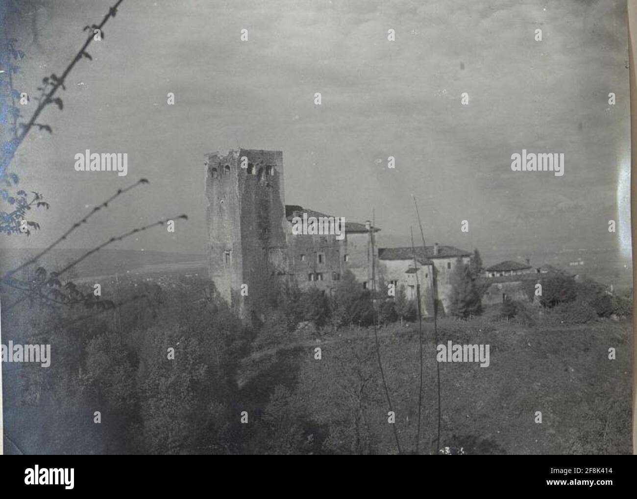 Collalto castle hi-res stock photography and images - Alamy