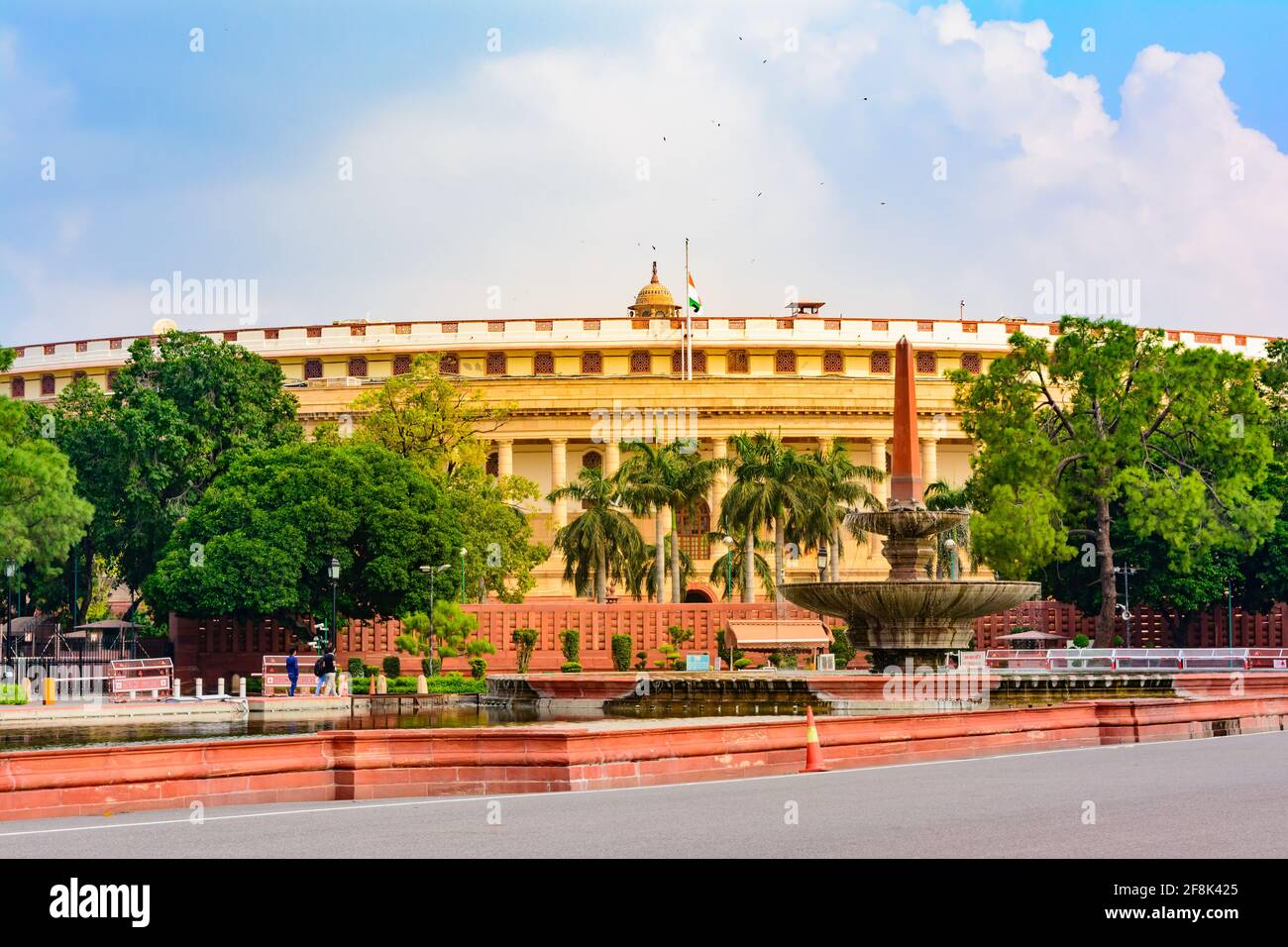 Sansad bhawan hi-res stock photography and images - Alamy