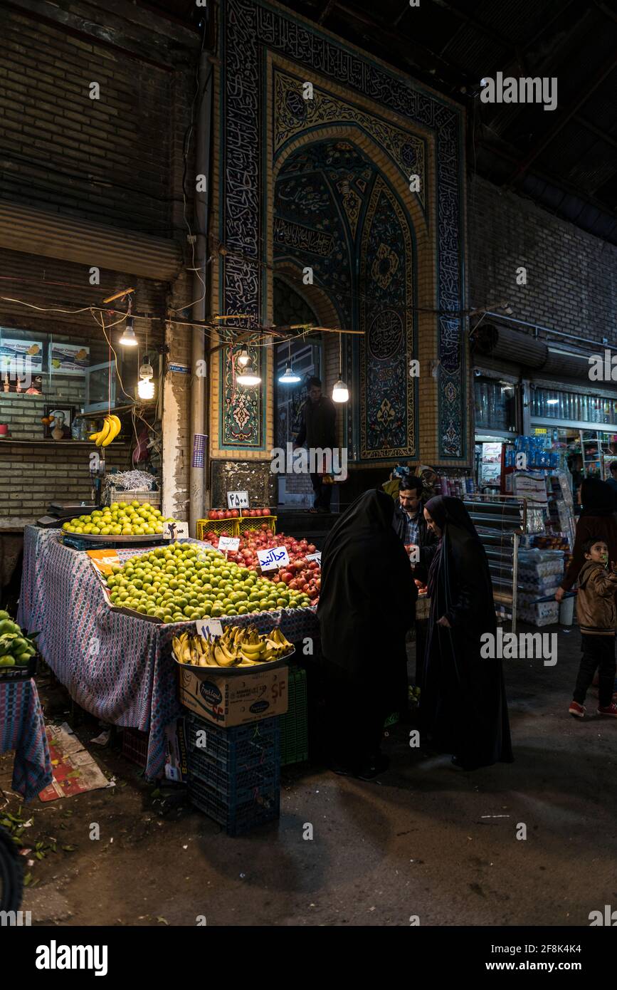 The covered bazaar in Qazvin, Iran Stock Photo - Alamy