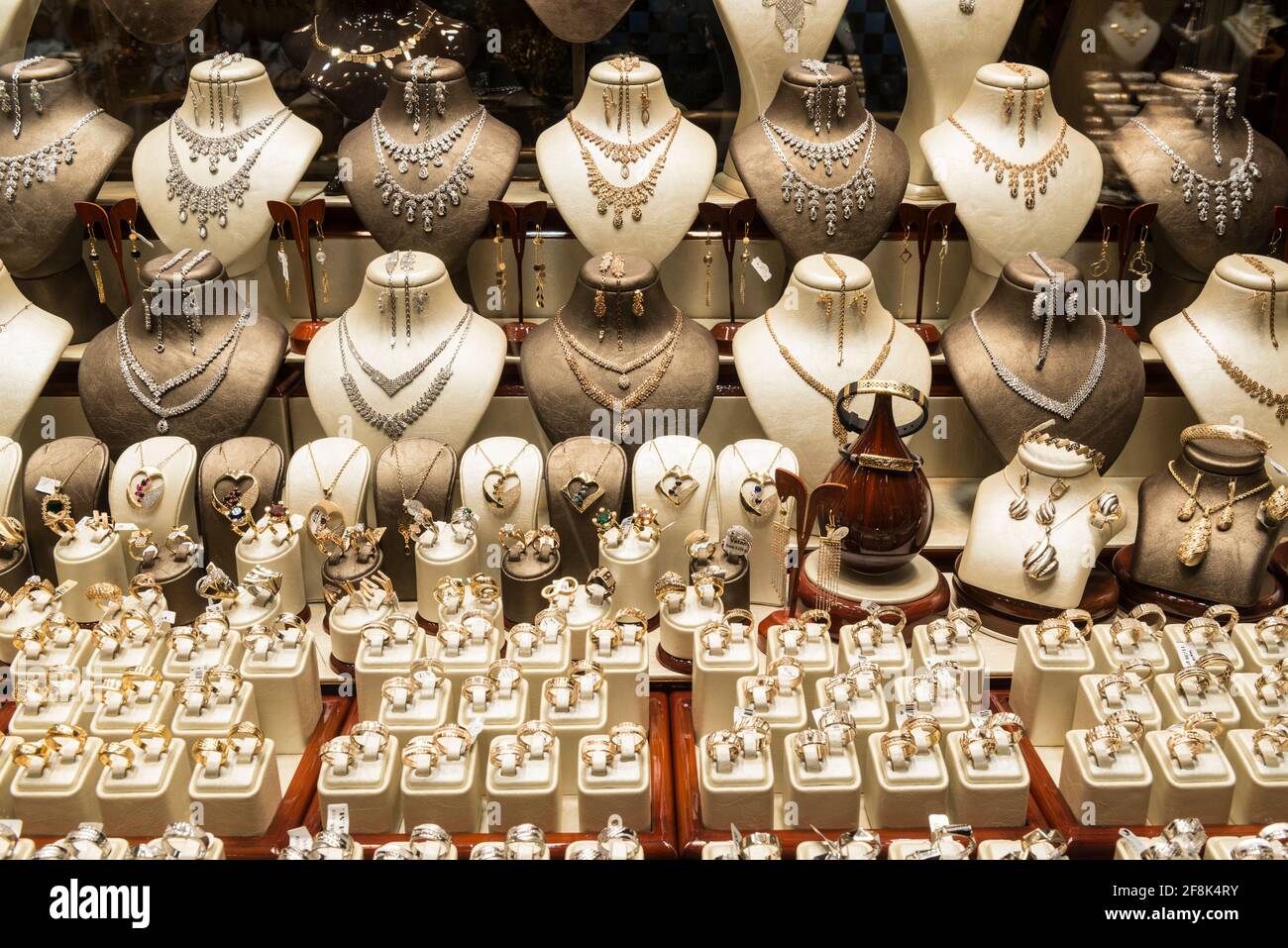 Jewelers shop window in the covered bazaar in Qazvin, Iran Stock Photo ...