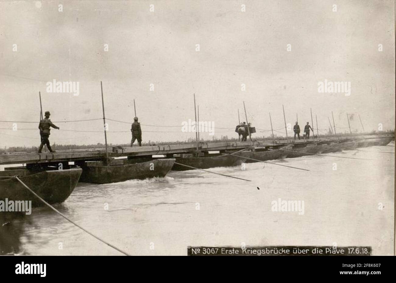 1918 war over hi-res stock photography and images - Alamy