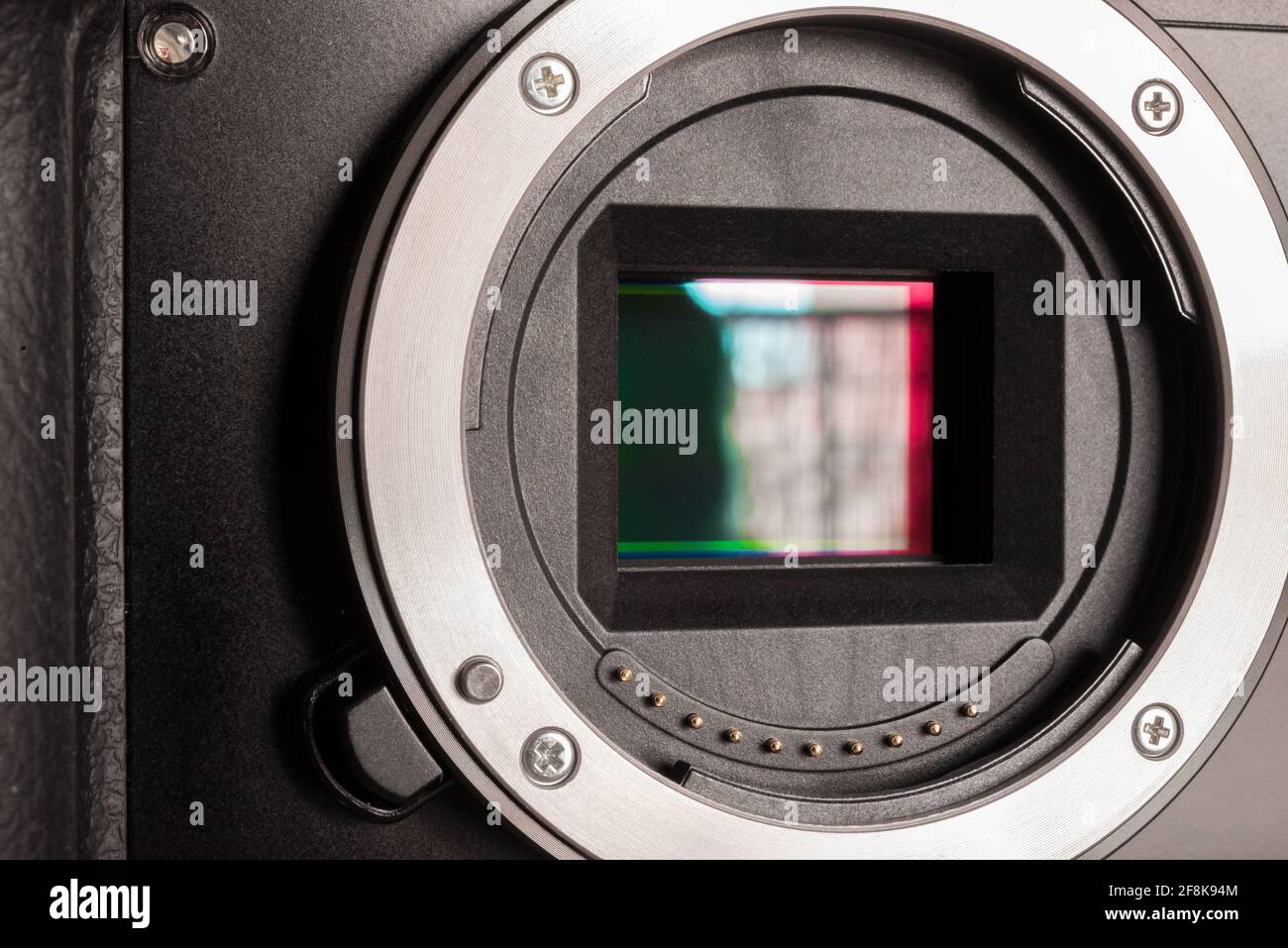 Digital camera mirror in detail Stock Photo - Alamy
