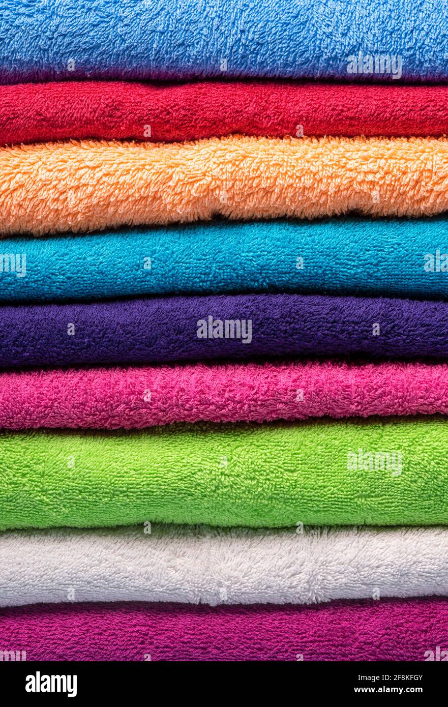 Folded towels hi-res stock photography and images - Alamy