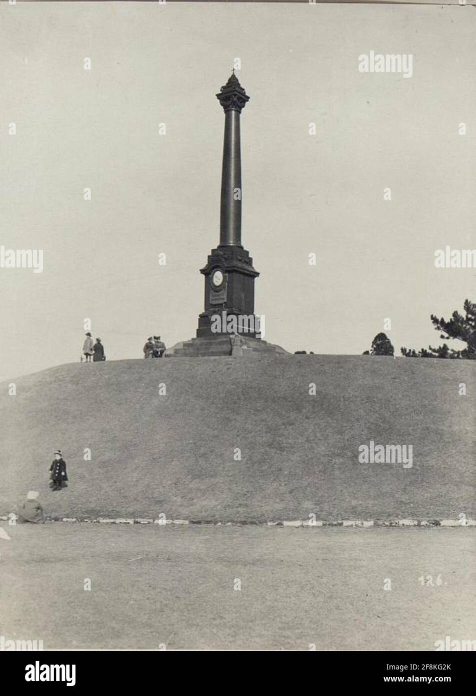 Monument alexander ii hi-res stock photography and images - Alamy