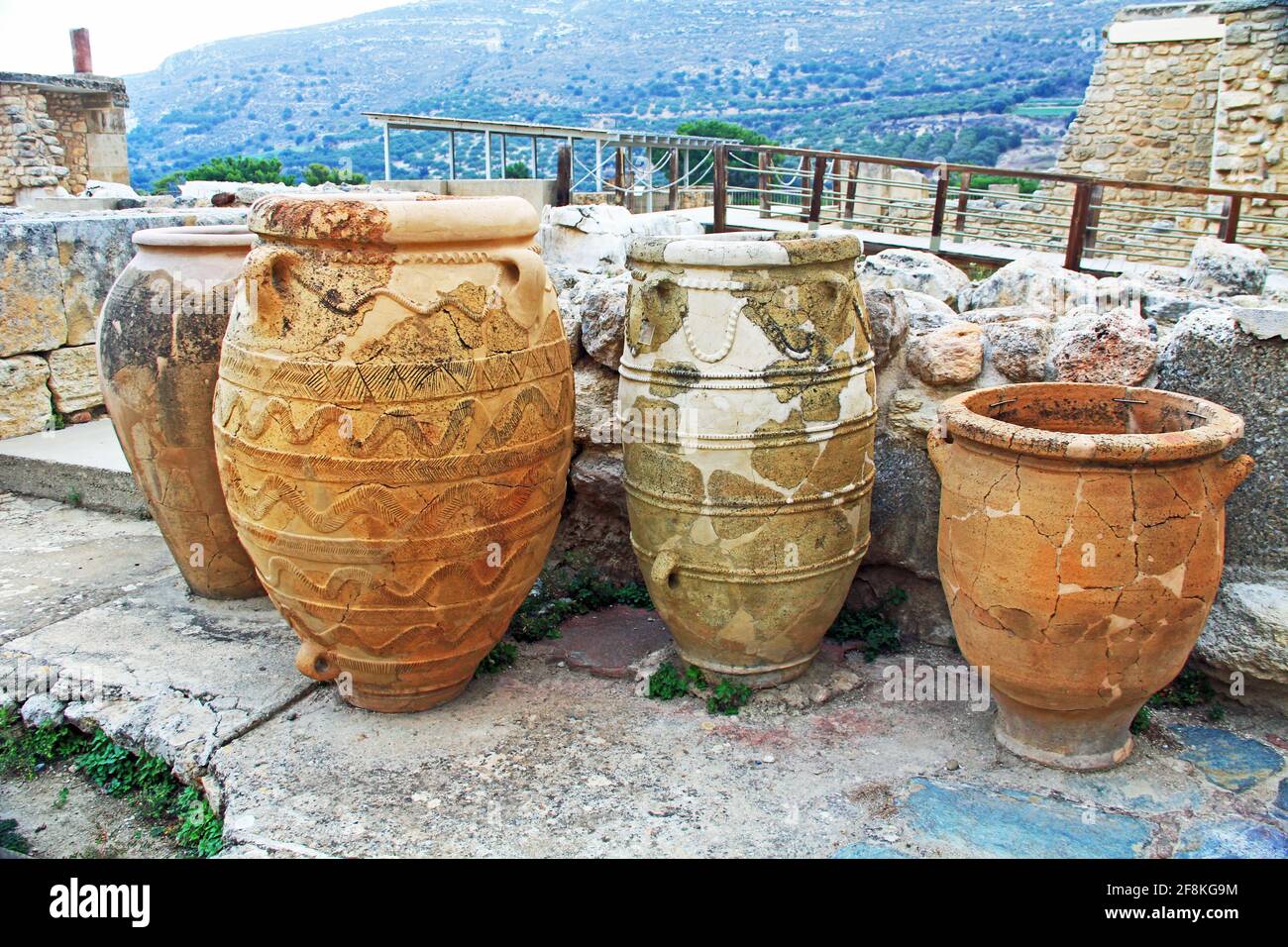 Clay Jars in The Palace of Knossos on Crete, Greece Stock Photo - Alamy