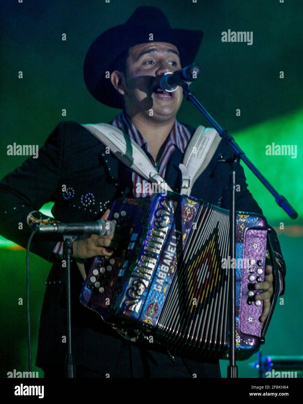 Colmillo hi-res stock photography and images - Alamy