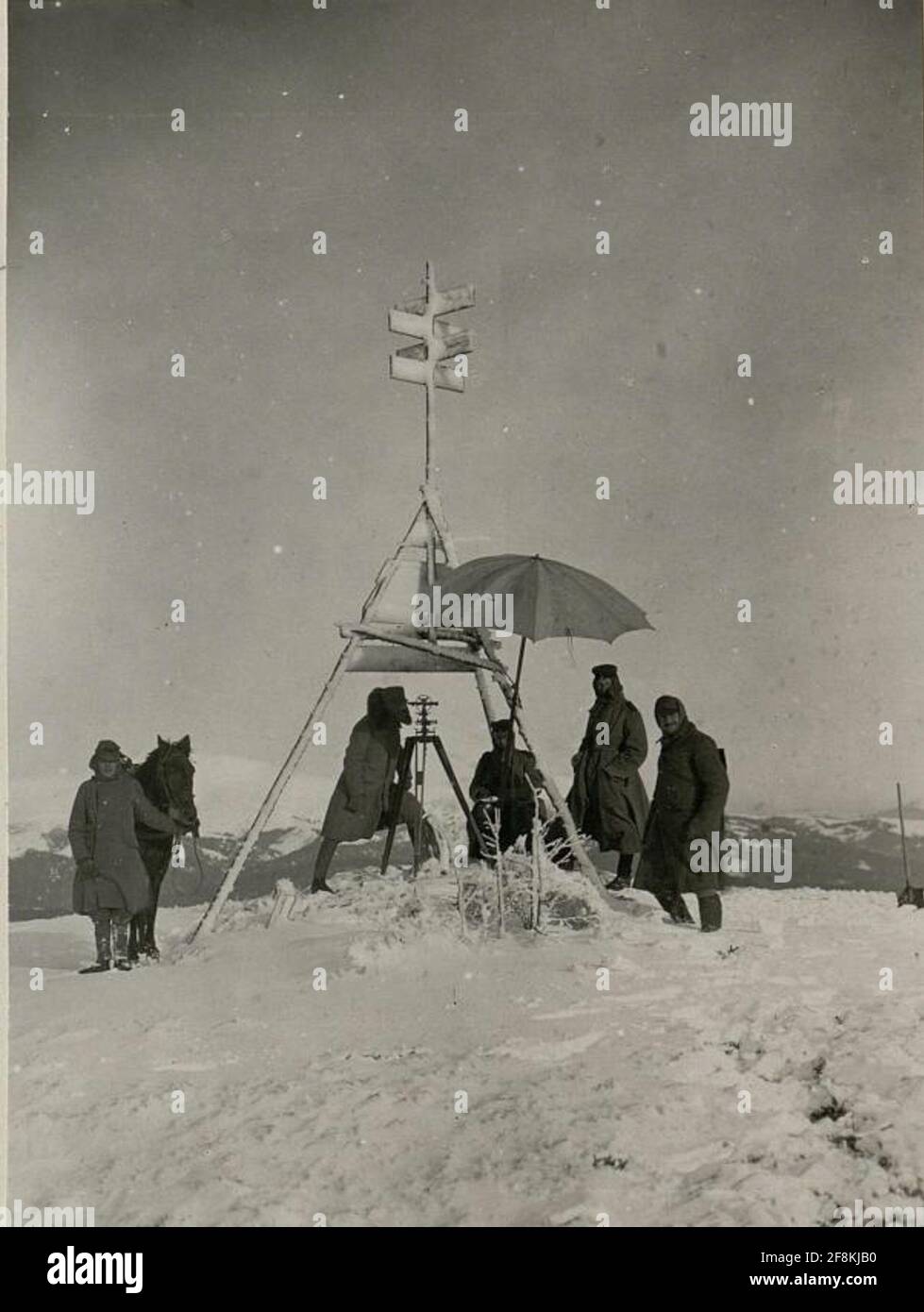 Triangulation works hi-res stock photography and images - Alamy