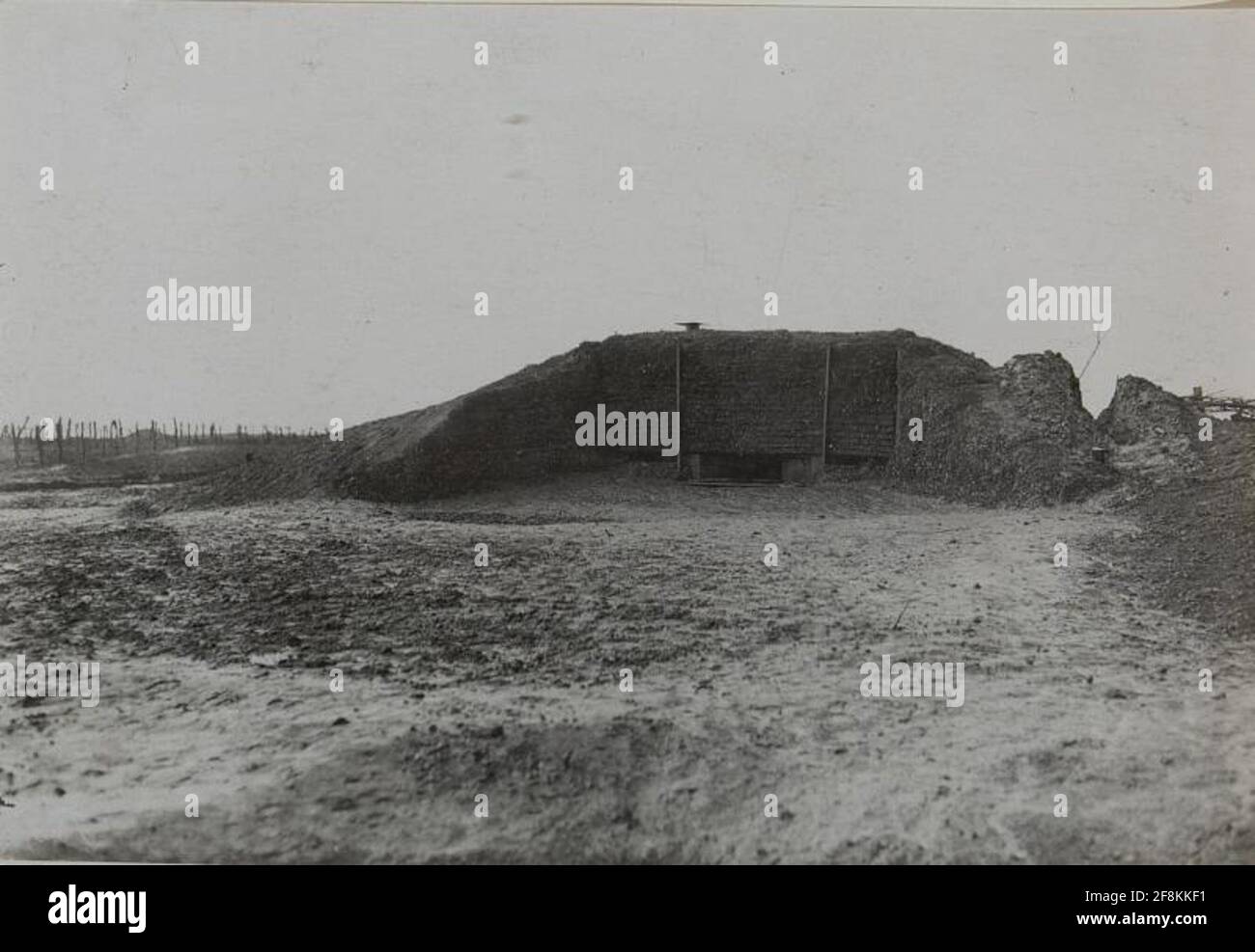 Bomb-proof machine gun Stock Photo - Alamy