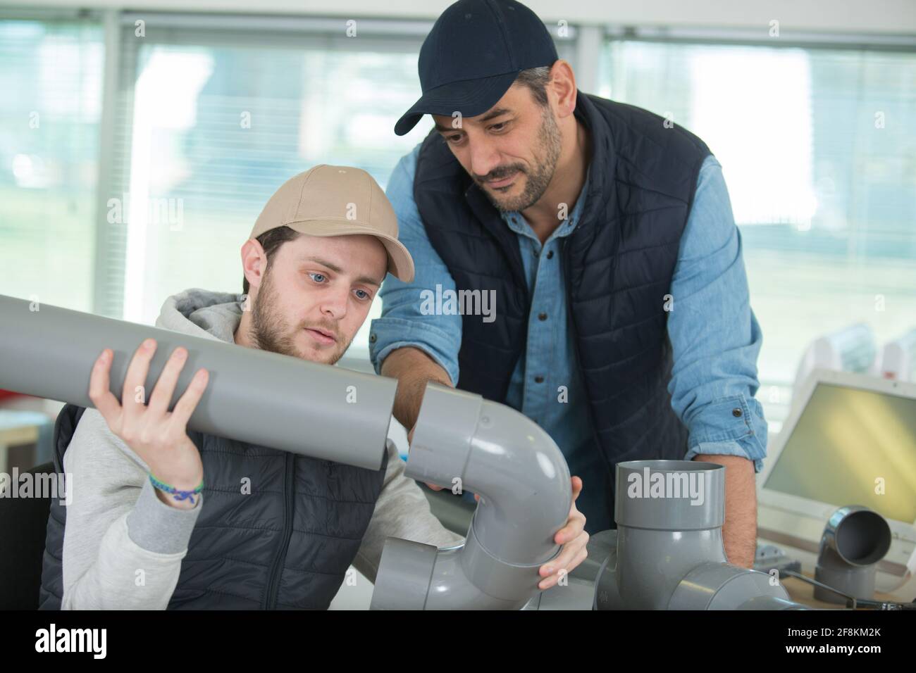 Plumber school hi-res stock photography and images - Alamy