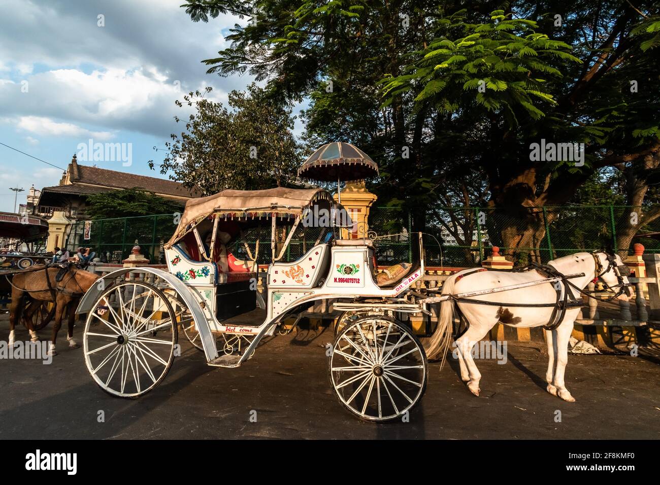 Large wooden wagon wheel on cart hi-res stock photography and images ...