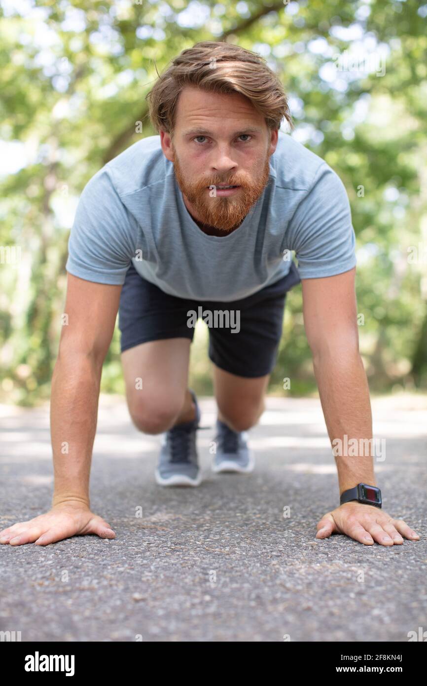 Asian man doing push up hi-res stock photography and images - Alamy