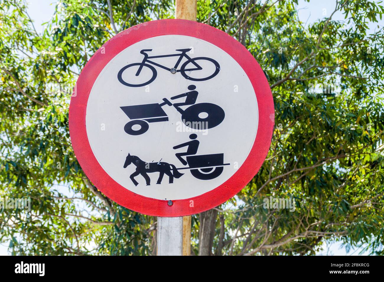 Cuba santa clara street sign hi-res stock photography and images - Alamy