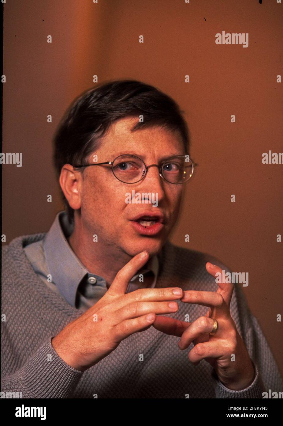 Las Vegas, Nevada, USA. 7th Jan, 1998. Hotel Room chat with Microsoft ...