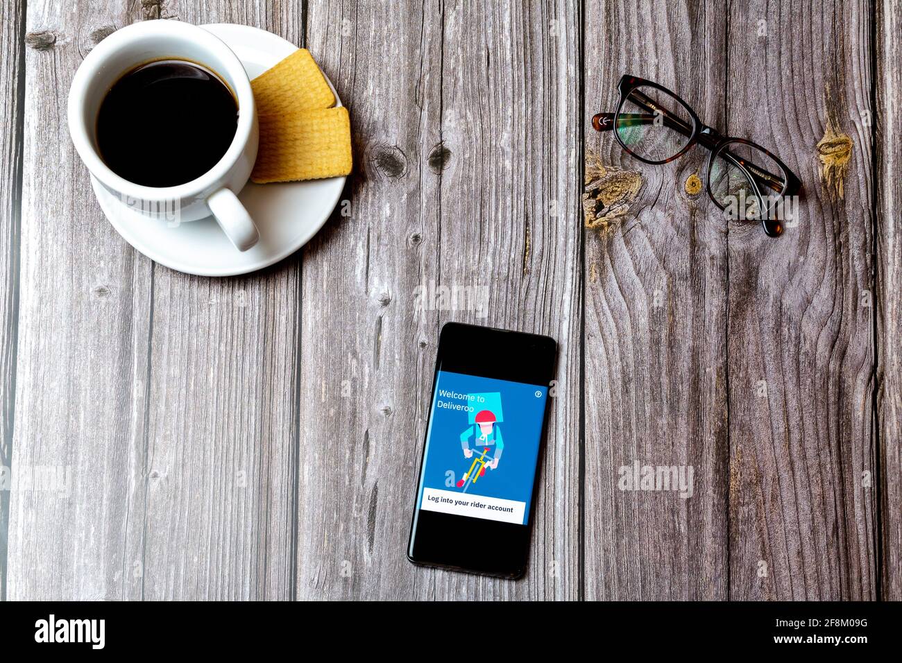 Deliveroo rider application hi-res stock photography and images - Alamy