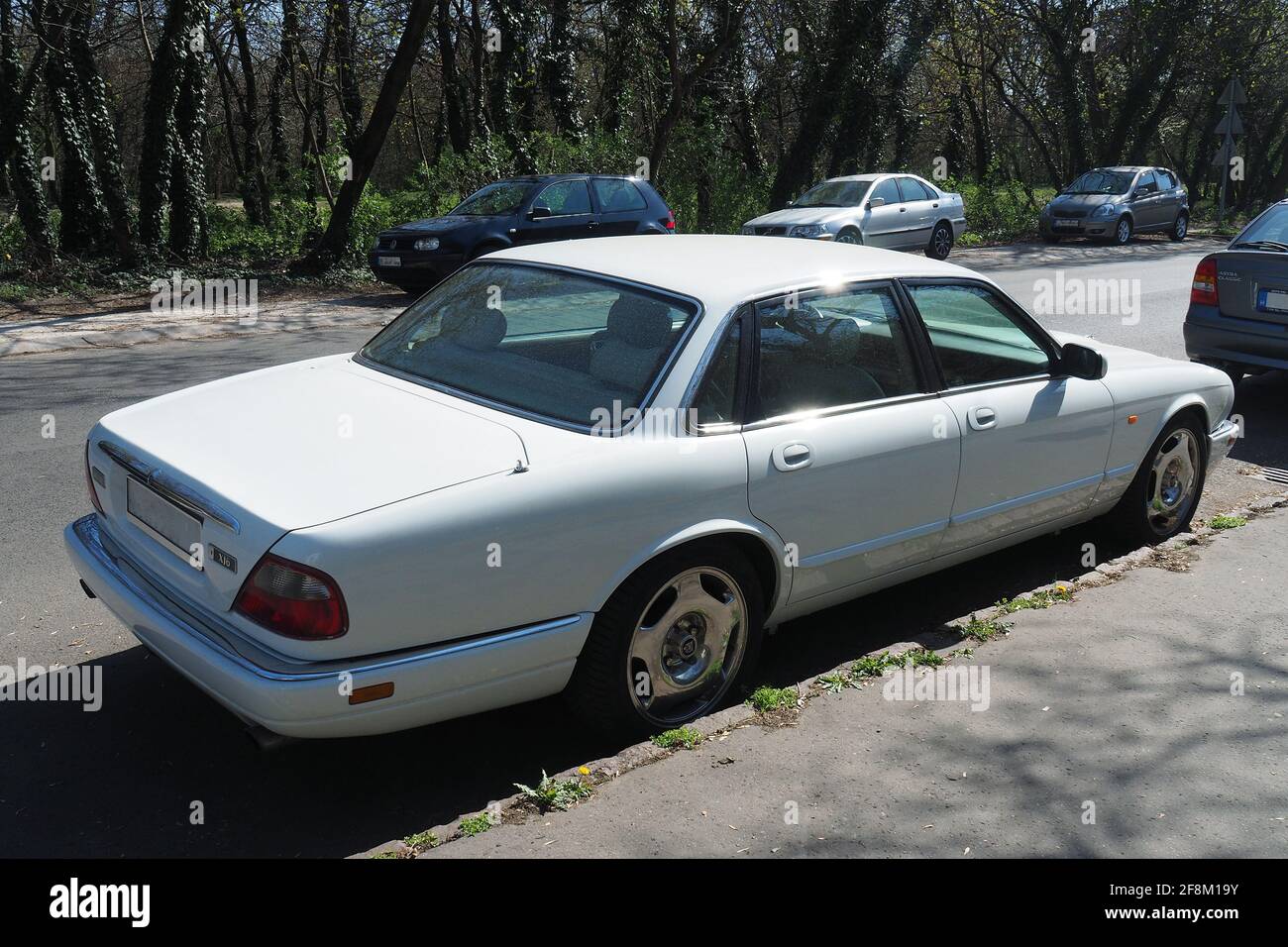 Hungary car industry hi-res stock photography and images - Alamy
