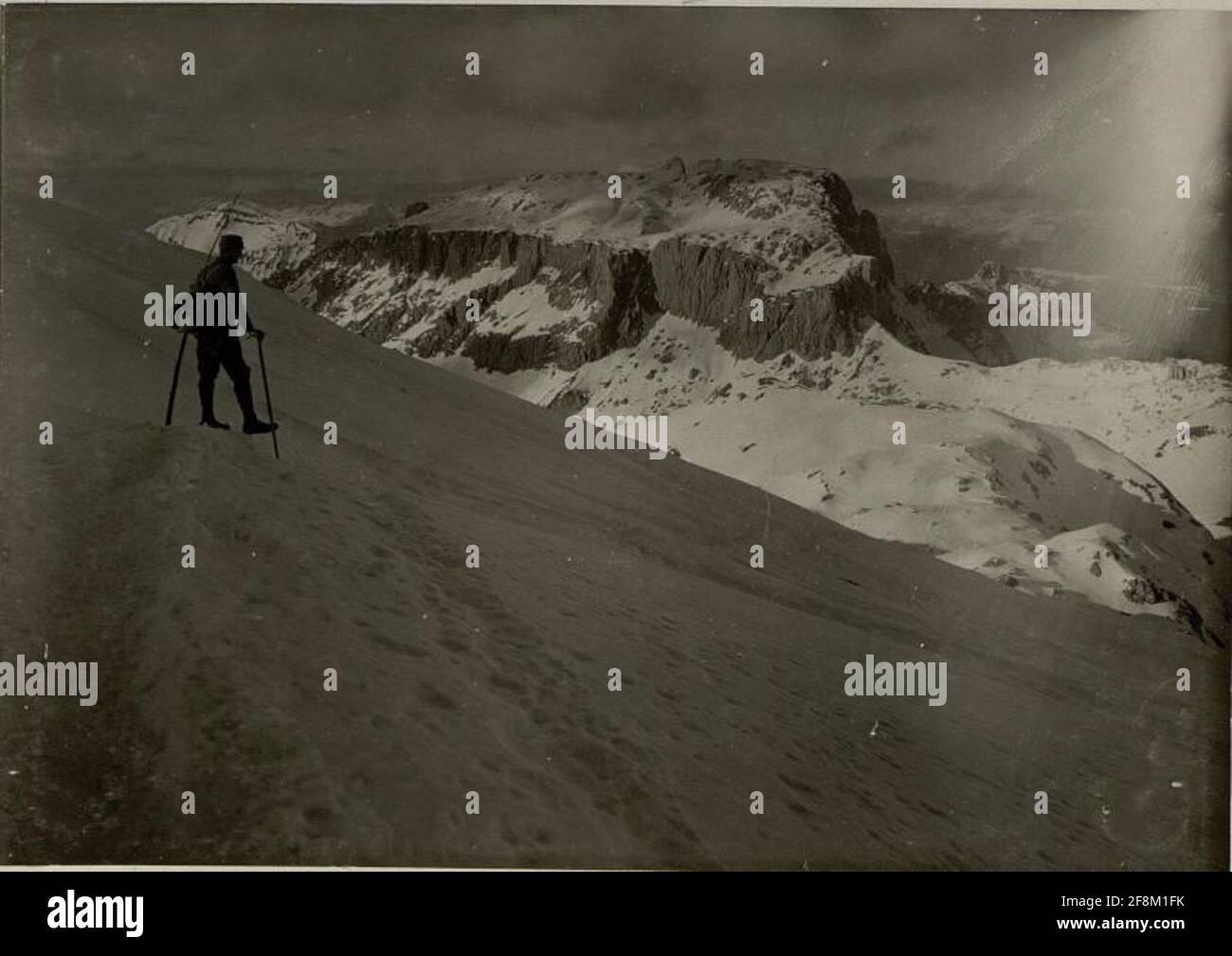Panorama from the trough to the north and northwest. Point: Northern ...