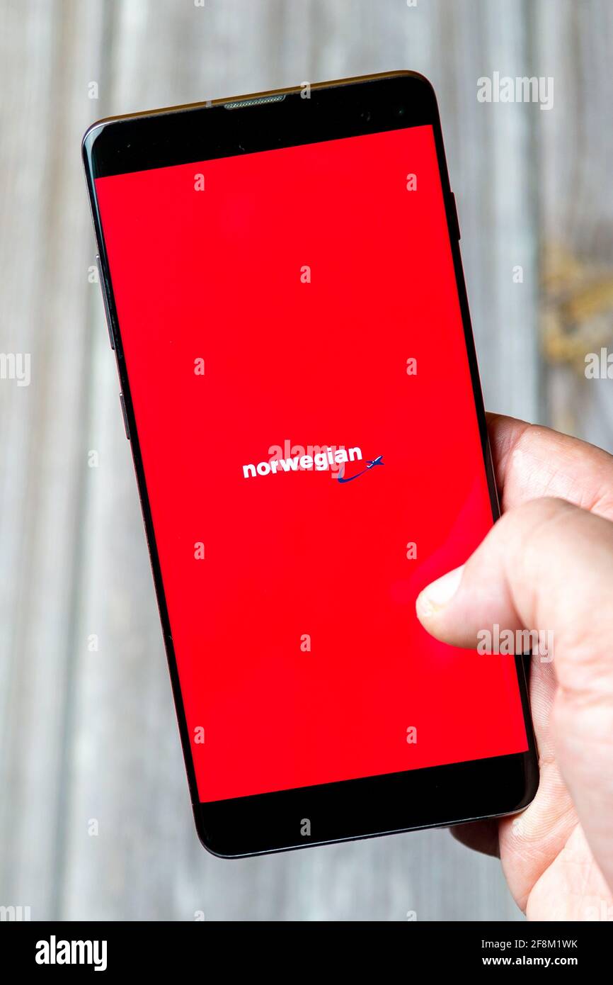 Norwegian airlines on screen hi-res stock photography and images - Alamy
