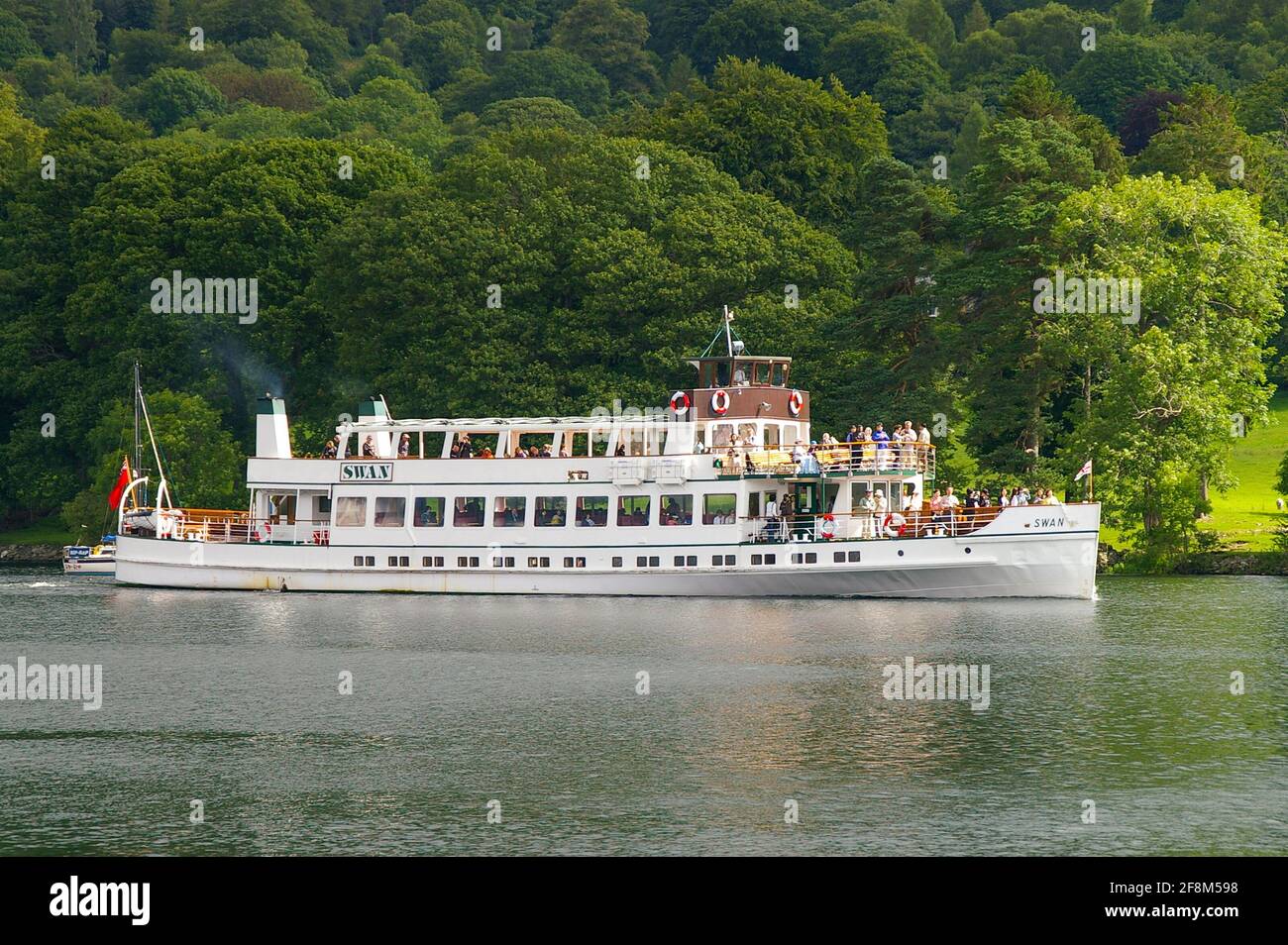 Windermere pleasure cruiser hi-res stock photography and images - Alamy