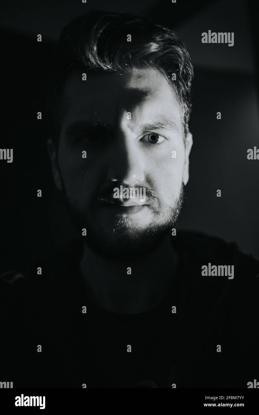 Greyscale look hi-res stock photography and images - Alamy