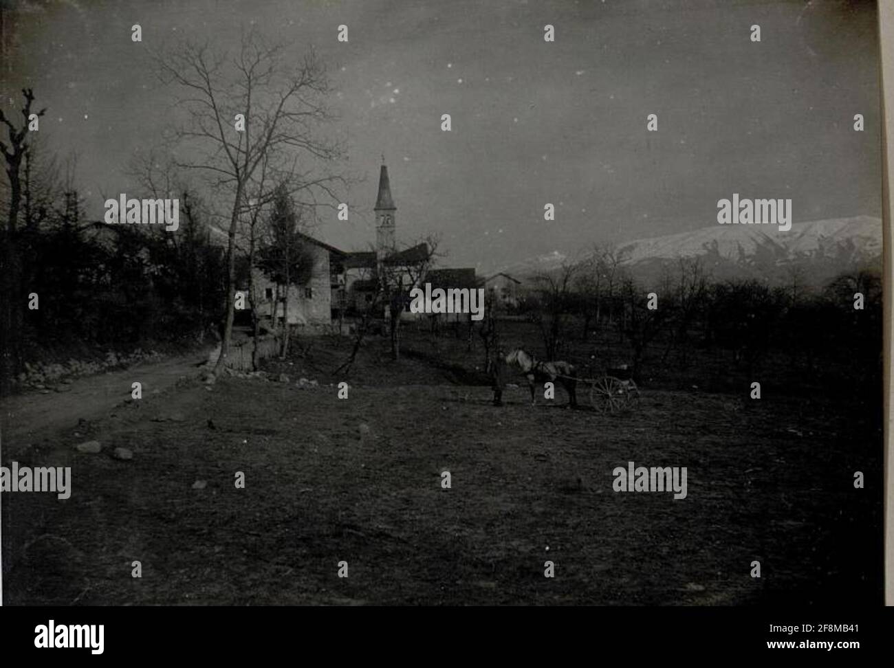 Murle hi-res stock photography and images - Alamy