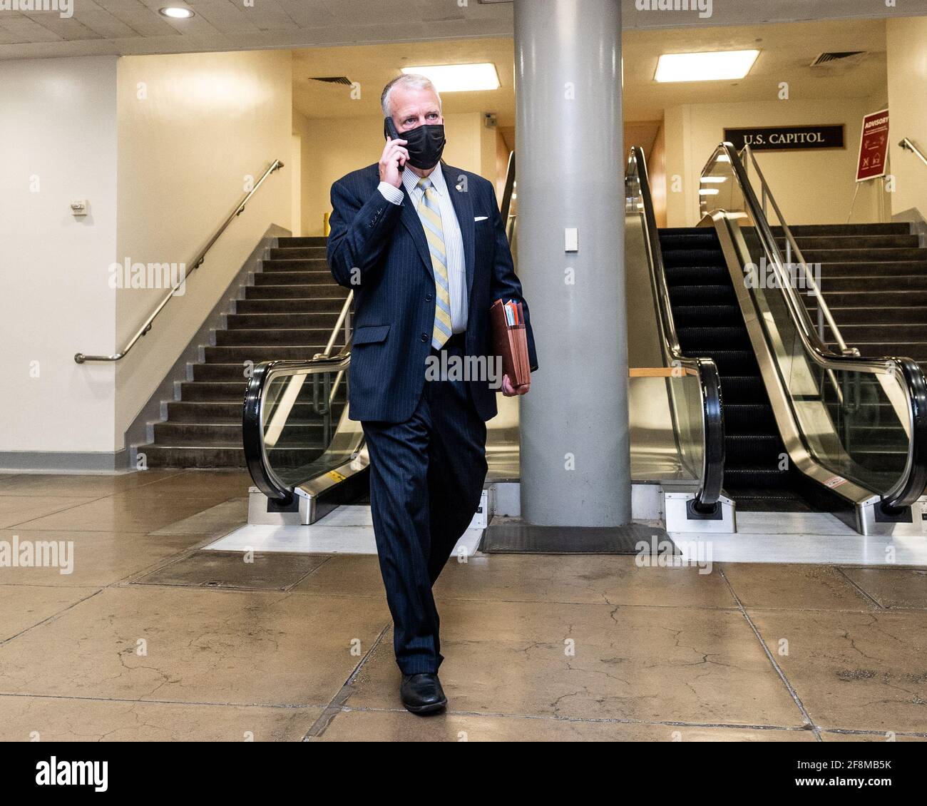 Senator tillis press conference hi-res stock photography and images - Alamy