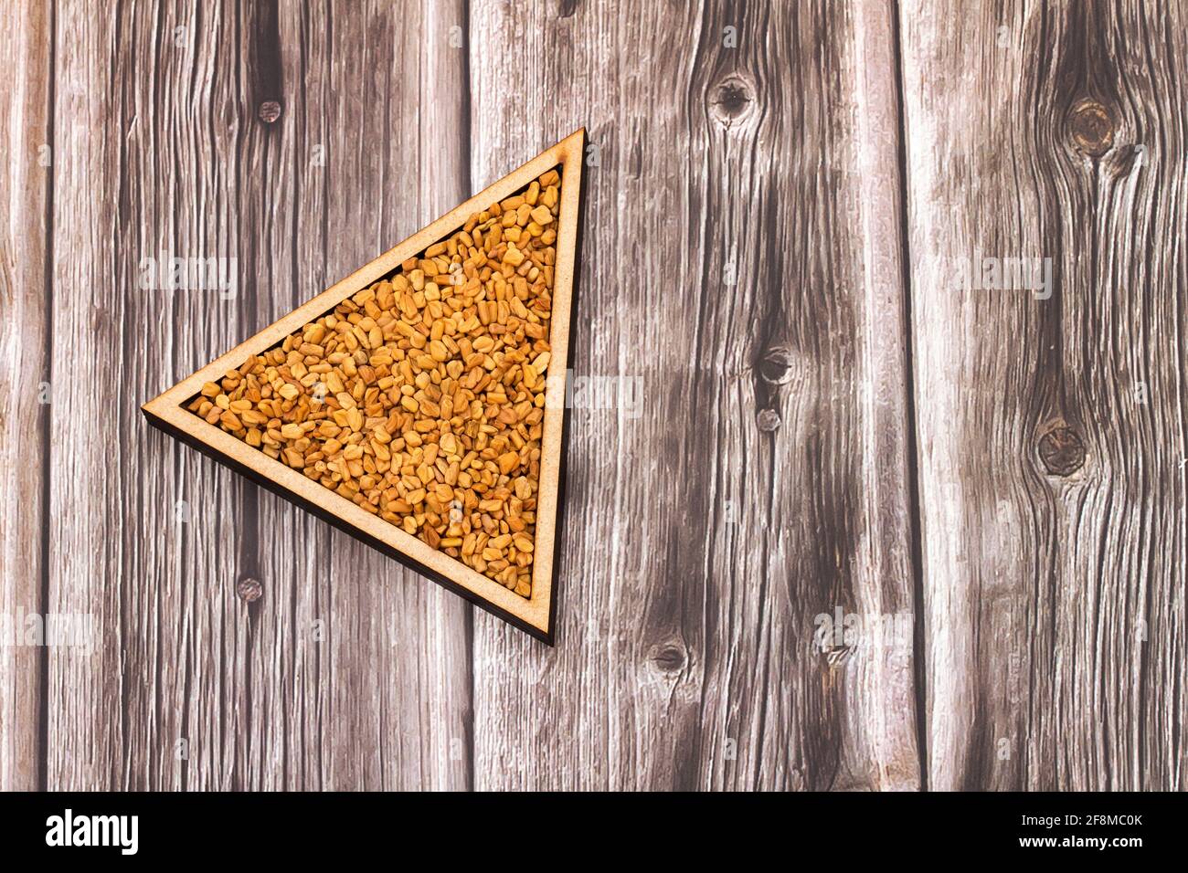 Triangular seeds hi-res stock photography and images - Alamy