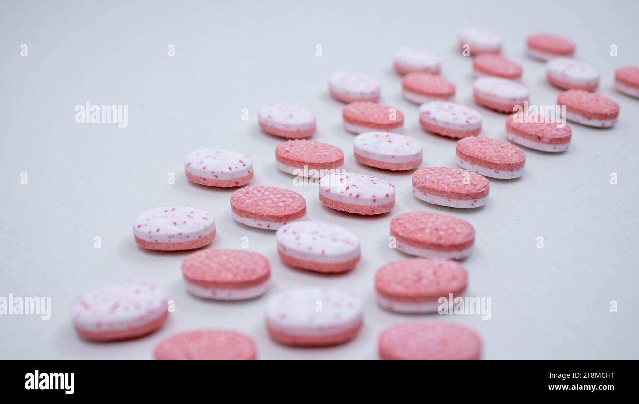 Strawberry Ice Breakers mints layout9 Stock Photo - Alamy