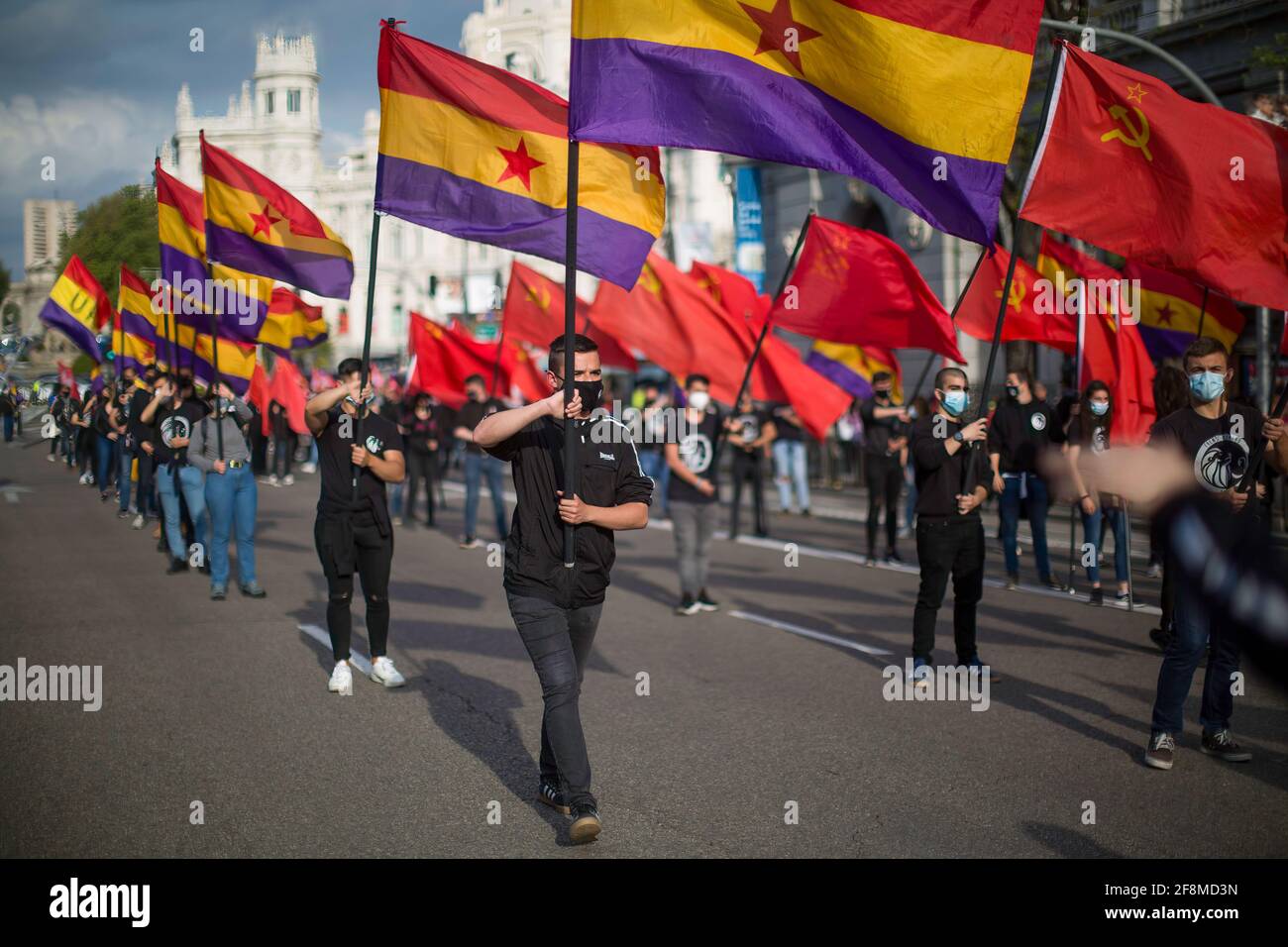 Young people holding Republican flags, parading during the second ...